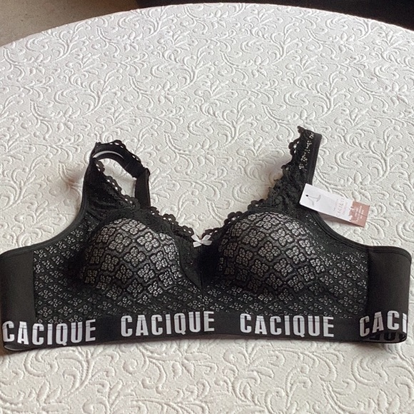 Cacique | Intimates & Sleepwear | Cacique Bra Size42 C | Poshmark